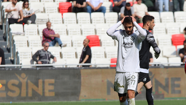 Sahadan.com - Altay eski günlerini arıyor